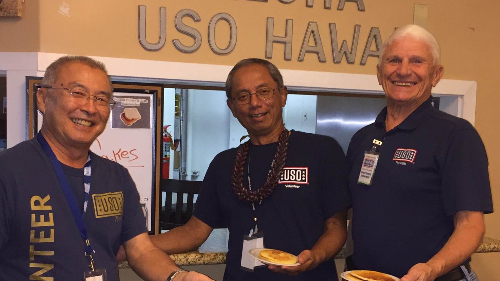 USO Honolulu Pancake Crew • USO Hawaii