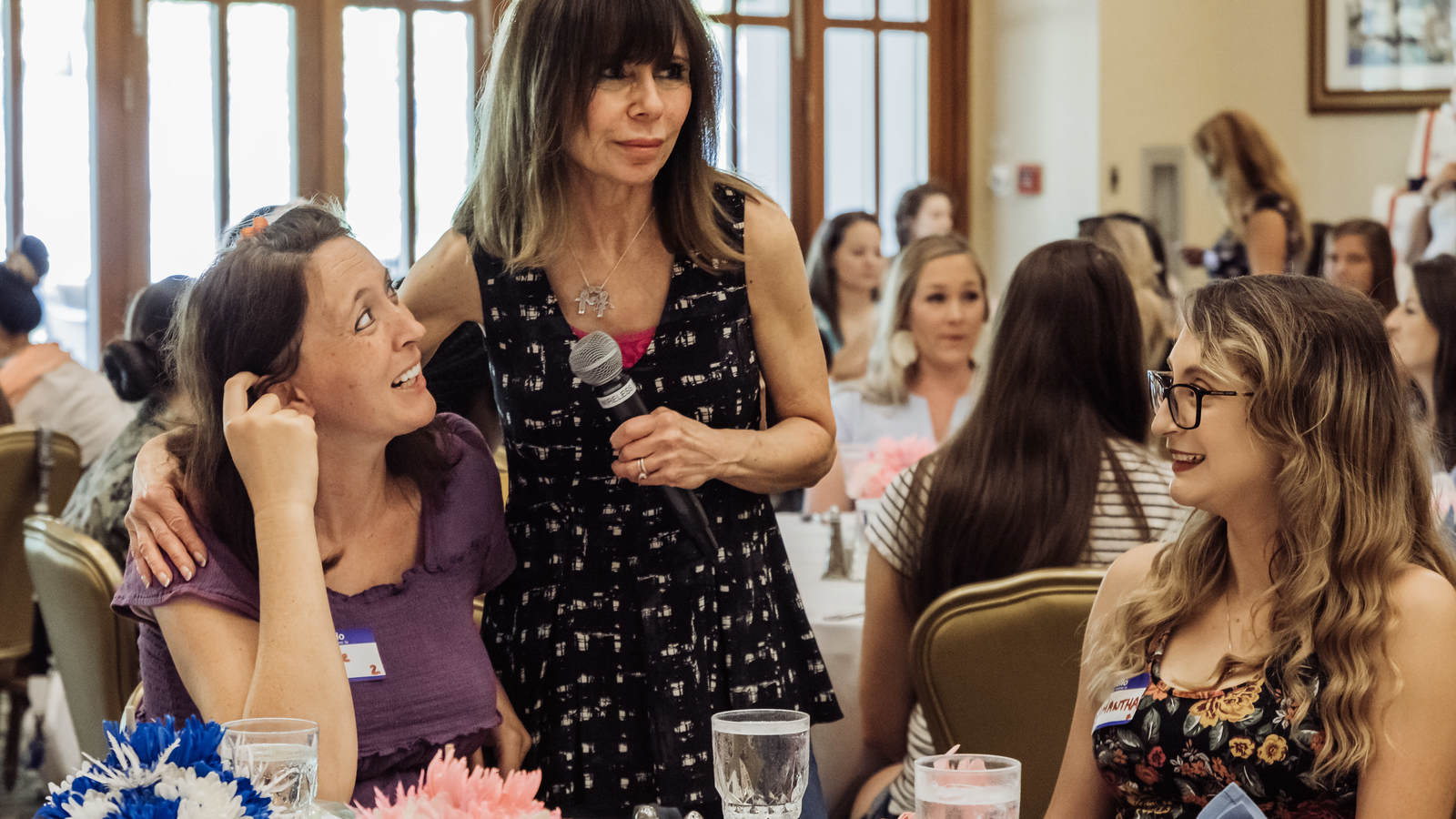 Heidi Murkoff Visits Military Moms and Dads To-Be During Special ...
